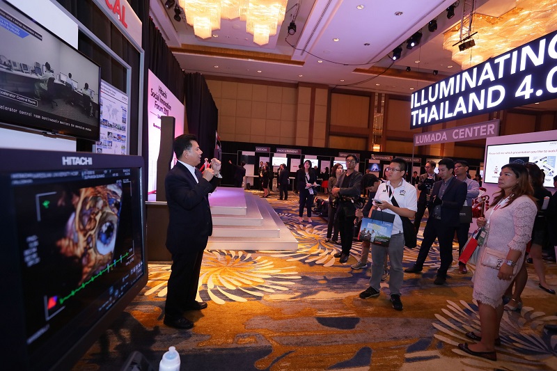 ภาพบรรยากาศงานนิทรรศการ Hitachi Social Innovation Forum 2018 Bangkok ...